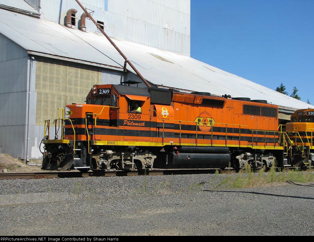 PNWR2309 "Phillomath" GP39-2 in Hillsboro